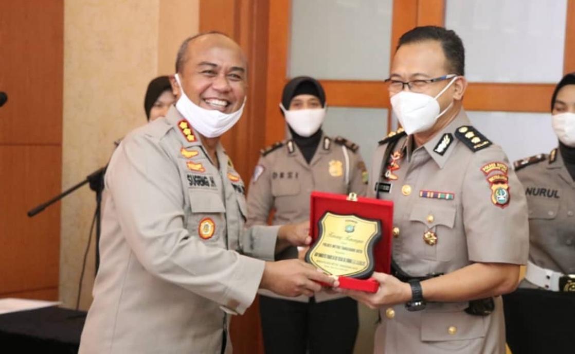 Sosok Peraih Adhi Makayasa Akpol 1999 Robertus Yohanes De Deo Tresna ...