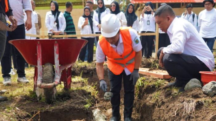 Siapkan SDM Unggul di Bolmong, Yusra Alhabsyi dan Dony Lumenta Bangun ...