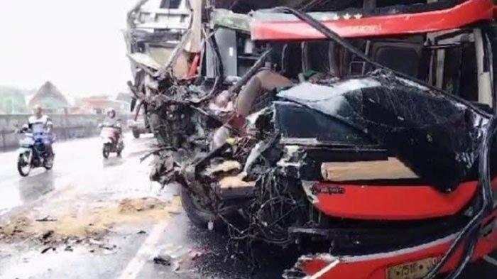 Kronologi Kecelakaan Maut, Bus Keluar Jalur hingga Terlibat Tabrakan dengan Truk, 1 Orang Tewas ...