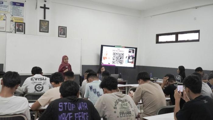 Sentra Medika Hospital Minut Edukasi Siswa SMA Kristen Eben Heazer ...