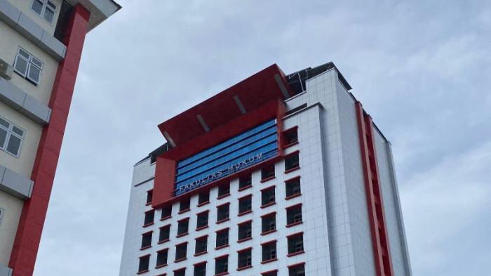 Fakultas Hukum Unsrat Manado Masih Jadi Favorit, Sejumlah Mahasiswa ...