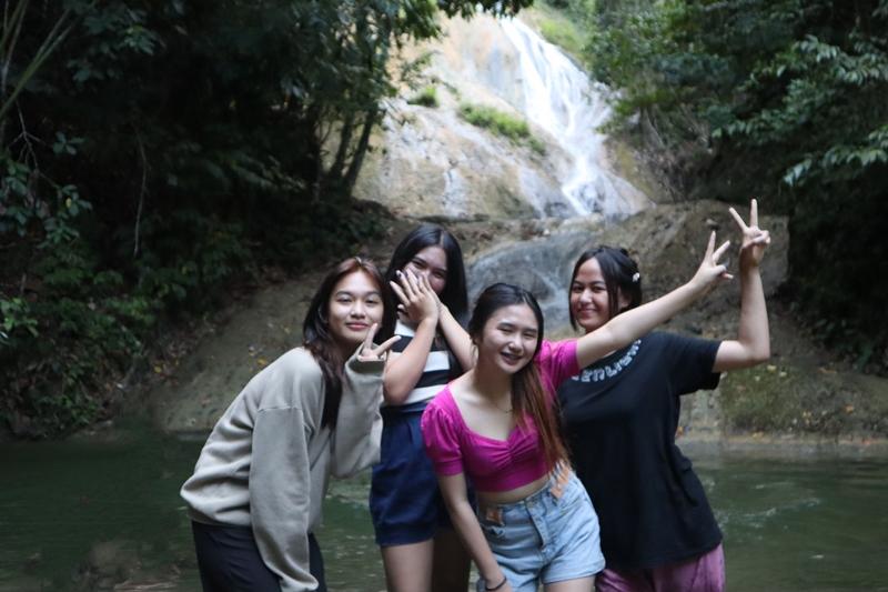 Potret Pesona Air Terjun Muntoi, Miliki Keindahan Alam yang Memikat di ...