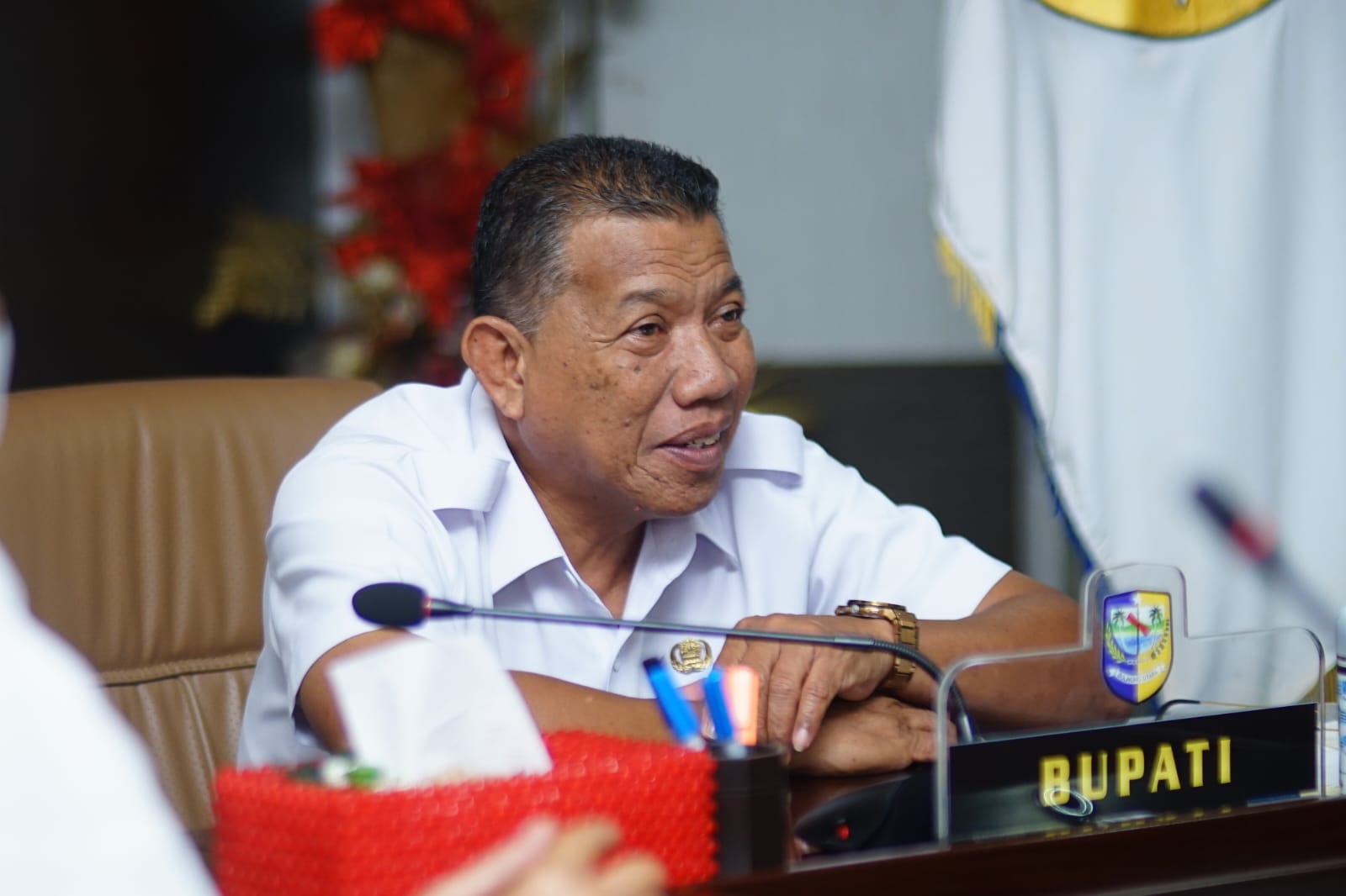 Dikabarkan Mundur dari Jabatan Bupati Bolmut Sulawesi Utara, Depri Pontoh: Ada Proses - Halaman ...