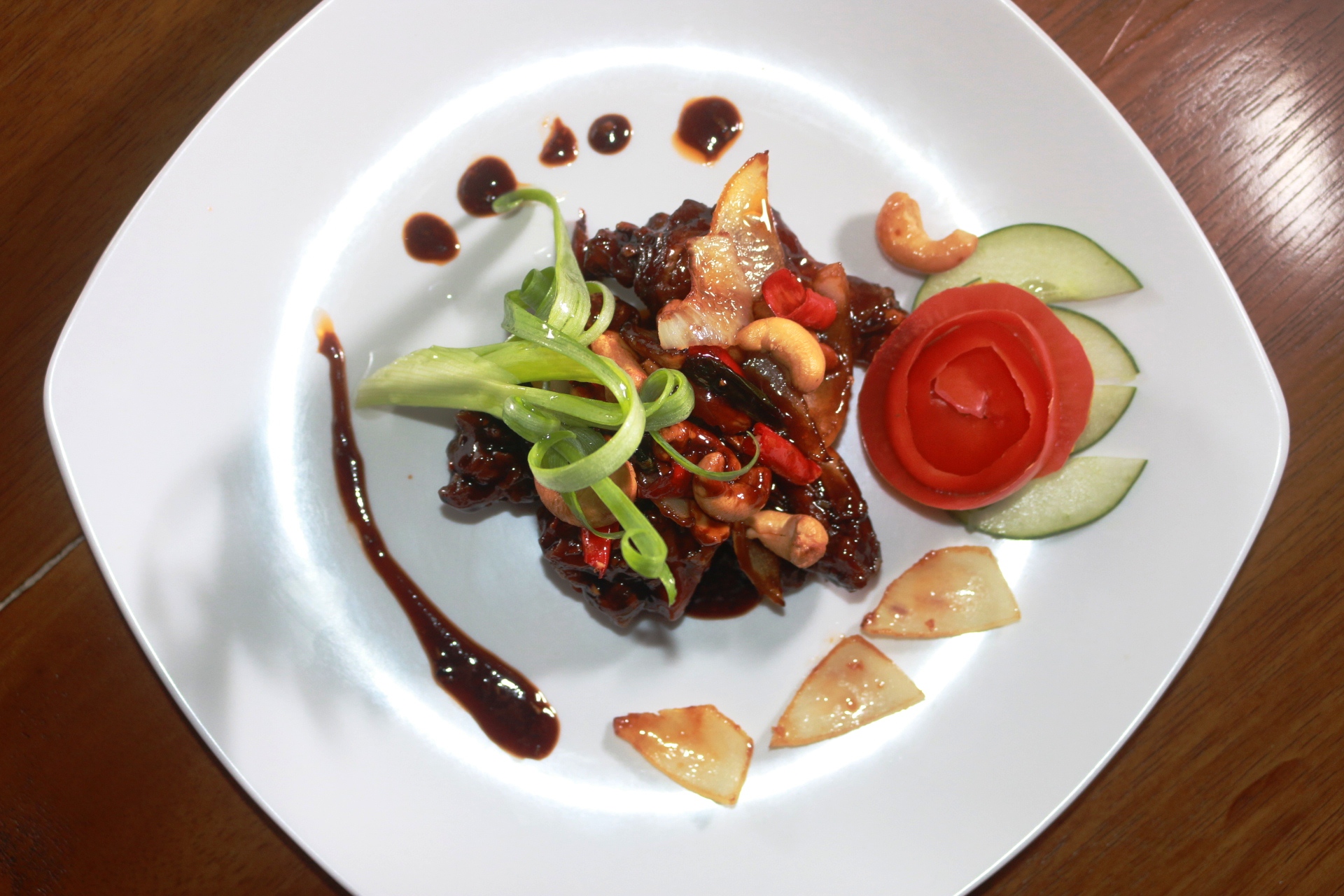 Cara Membuat Ayam Kung Pao Khas China, Taburan Kacang Mete Bikin Tambah ...