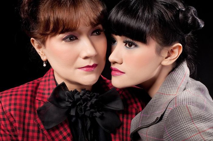 Masih Ingat Kiki Maria Anak Suzanna? Miliki Putri Cantik dan Cerdas ...