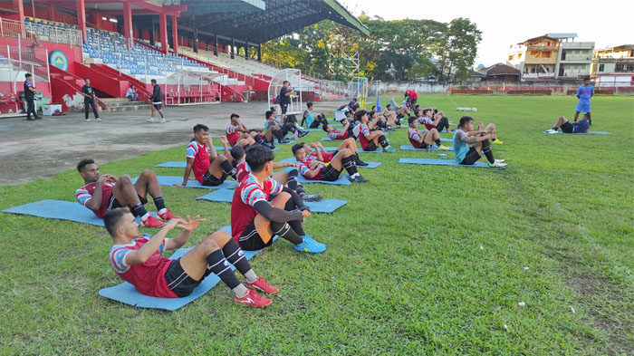 Sulut United Datangkan Striker Kito Chandra dan Bek Kaleb Sobor ...
