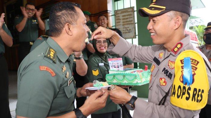HUT Ke-77 TNI, Polres Siantar Beri Surprise saat di Makorem 022/PT ...