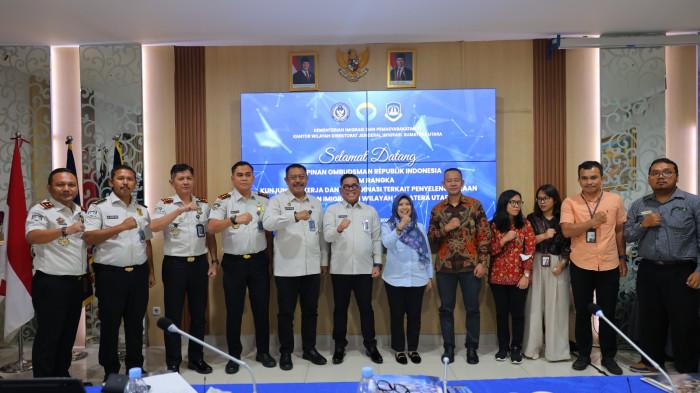 Diskusi Dengan Ombudsman RI, Imigrasi Sumut Kedepankan Semangat ...