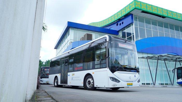 Tarif Bus Listrik, Khusus 3 Kategori Ini Dapat Potongan Harga - Tribun ...