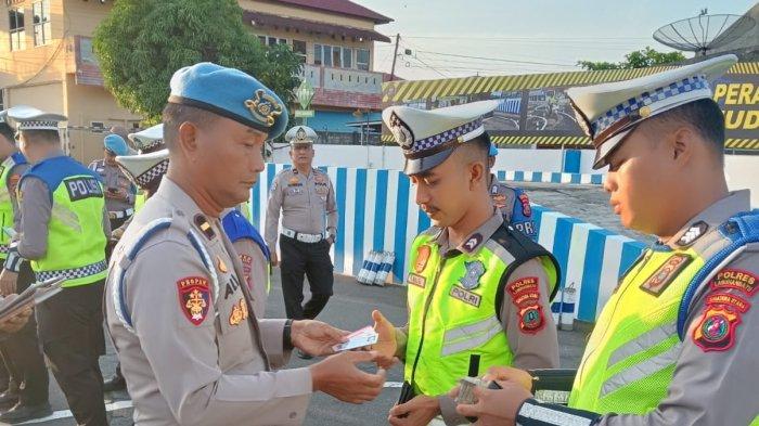 Jelang Operasi Patuh Toba 2025, Propam Polres Labuhanbatu Razia Internal Personel - Tribun-medan.com