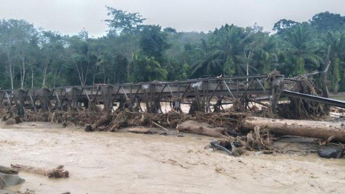 Banjir Bandang di Bahorok, Jembatan Penghubung Dua Desa Sontak Rusak dan Hanyut - Tribun-medan.com