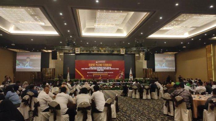 KPU Tetapkan Bobby Nasution dan Surya sebagai Gubernur Sumut dan Wakil Gubsu Terpilih 2025-2030 ...