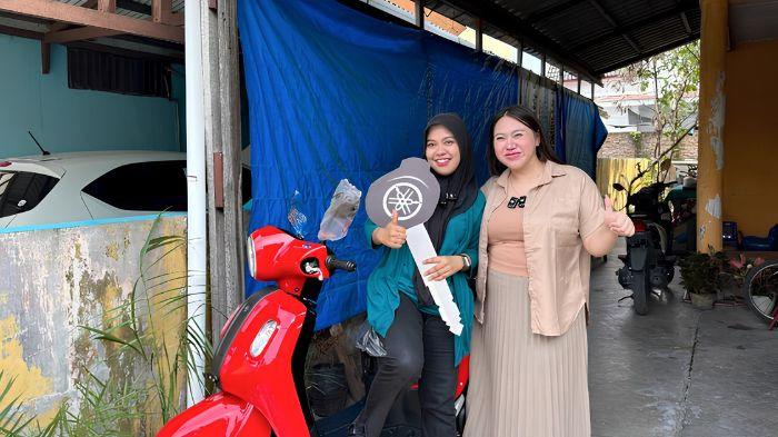 Kejutan Penuh Bahagia! JESTHAM Antar Langsung Sepeda Motor untuk ...