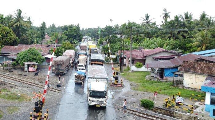 Jalinsum Asahan Macet Parah hingga 20 Km, Ini Jalan Alternatifnya - Tribun-medan.com