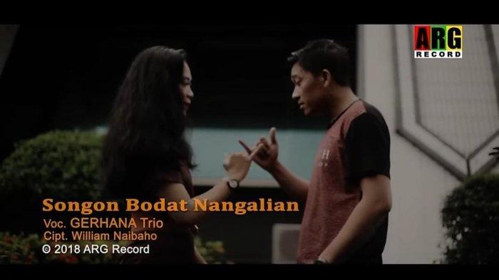 Lirik Lagu Batak Songon Bodat Nangalian yang Dipopulerkan Gerhana Trio - Tribun-medan.com