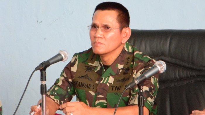 Sosok Laksamana Muda TNI (Purn) Iskandar Sitompul, Saudara Kandung ...