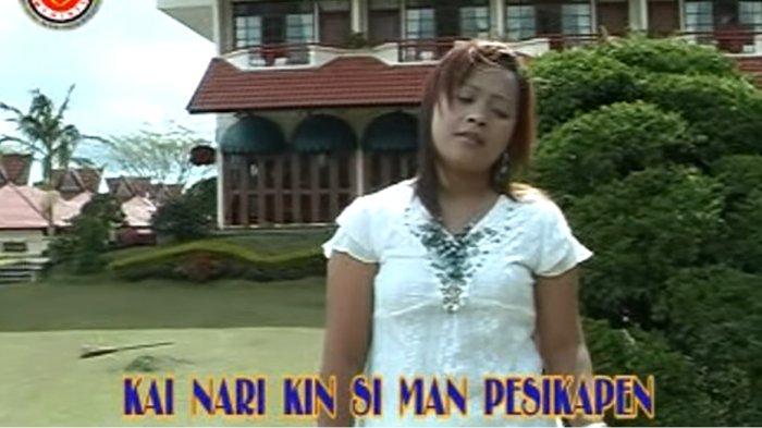 Arti Lirik Lagu Karo Man Ise Kuturiken yang Dipopulerkan Noven Br Ginting Manik - Halaman all ...