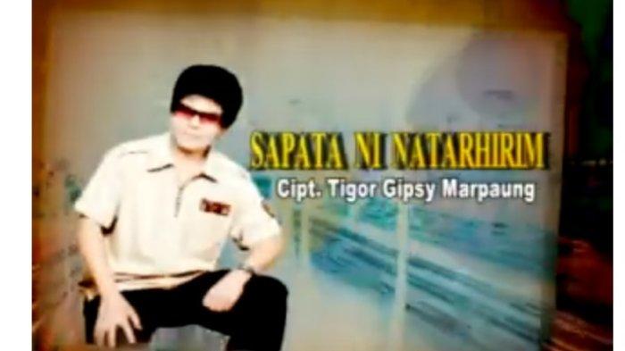 Arti Lirik Lagu Batak Sapata Ni Na Tarhirim yang Dinyanyikan oleh ...