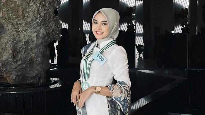 SOSOK Oca Fahira, Selebgram Asal Kalbar Meninggal Kecelakaan, Padahal Baru Wisuda - Tribun-medan.com