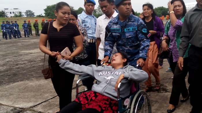 Istri Kapten Penerbang Jan Saragih, Awak Hercules Jatuh, Pingsan ...