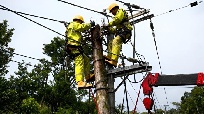 Tarif Listrik Per kWh PLN Mulai 1 Januari 2026, Ini Rinciannya - Tribun ...