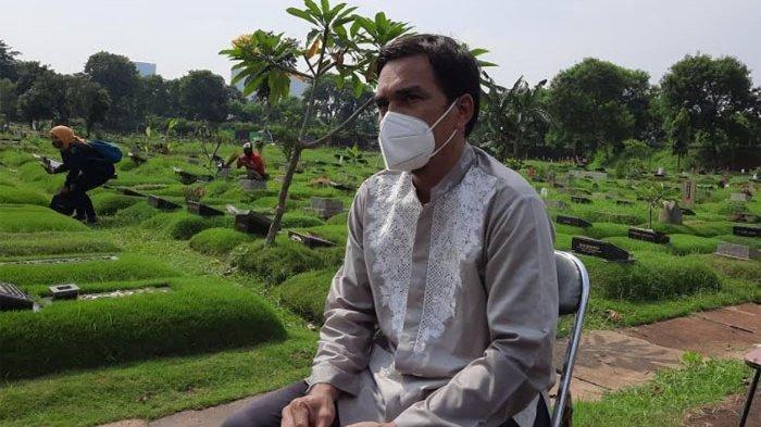 SEBELUM Rina Gunawan Jatuh Sakit, Sang Suami Teddy Syah Bilang Rina ...