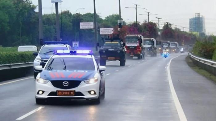 Akhirnya Disetop Sementara, Penggunaan Sirine dan Rotator Mobil Patwal ...