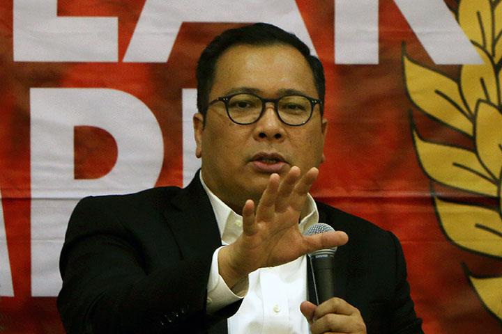 Sosok Arif Budimanta Sebayang, Ekonom Berdarah Batak, Kini Menjabat ...