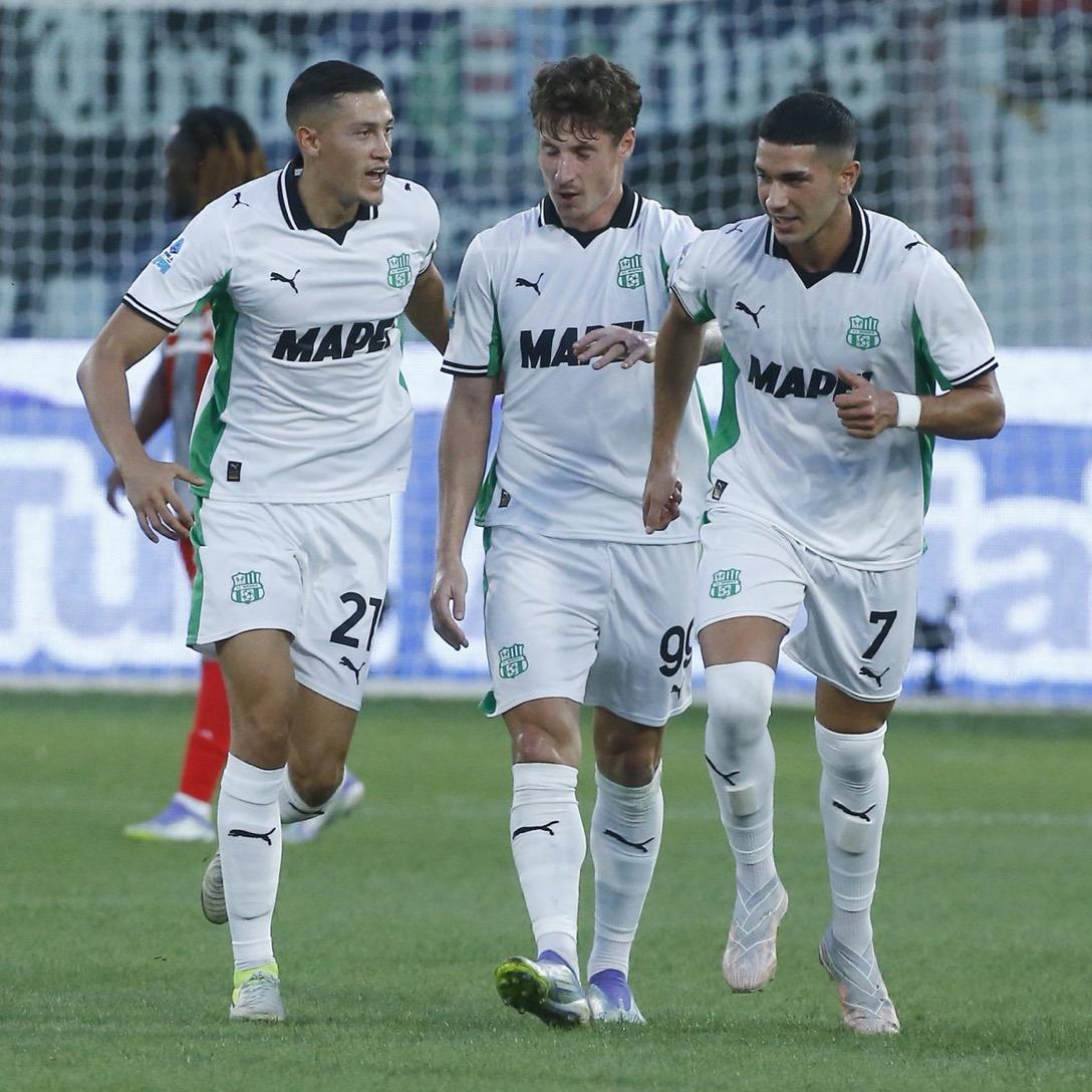 DEBUT Jay Idzes Tercoreng Dapat Nilai Merah, Cremonese di Puncak, Emil Audero Girang - Tribun ...