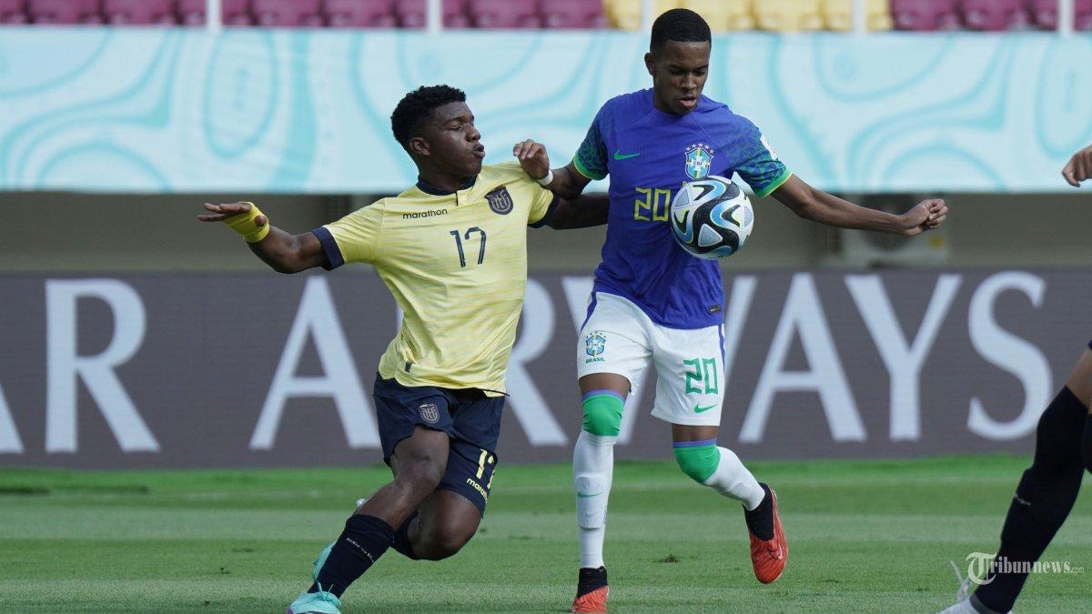 Estevao Willian Resmi Gabung Chelsea, Eks Palmeiras yang Pernah Tampil ...