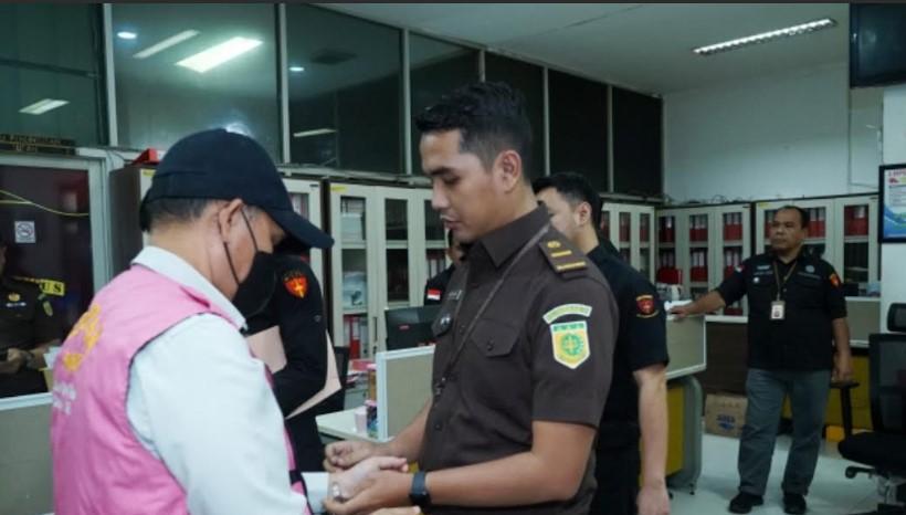 Kepala Disbudpar Sumut Dikabarkan Ditangkap Kejatisu, Sejumlah Pejabat ...