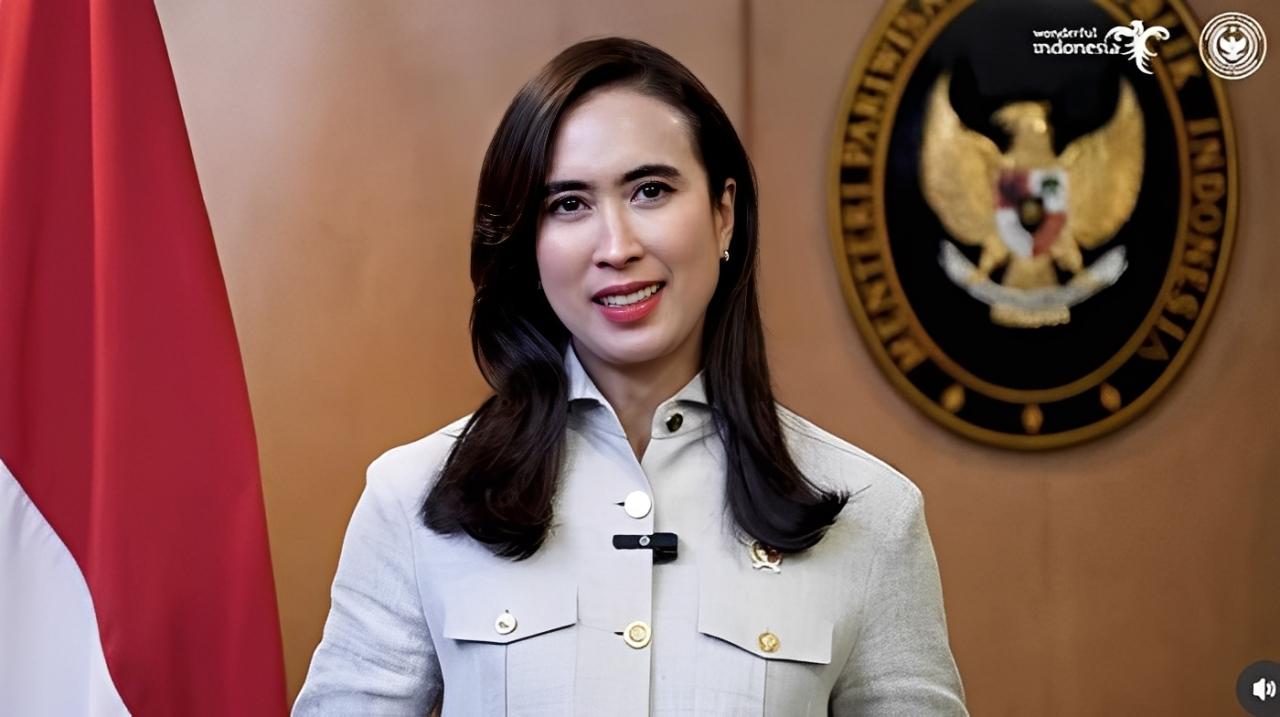 KLARIFIKASI Menteri Pariwisata Widiyanti Putri Soal Harus Mandi Air Galon Saat Kunker ke Daerah ...