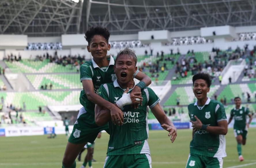 PSMS Medan Tekuk Sriwijaya FC 3-1, Rudiyana Ciptakan Brace - Tribun ...