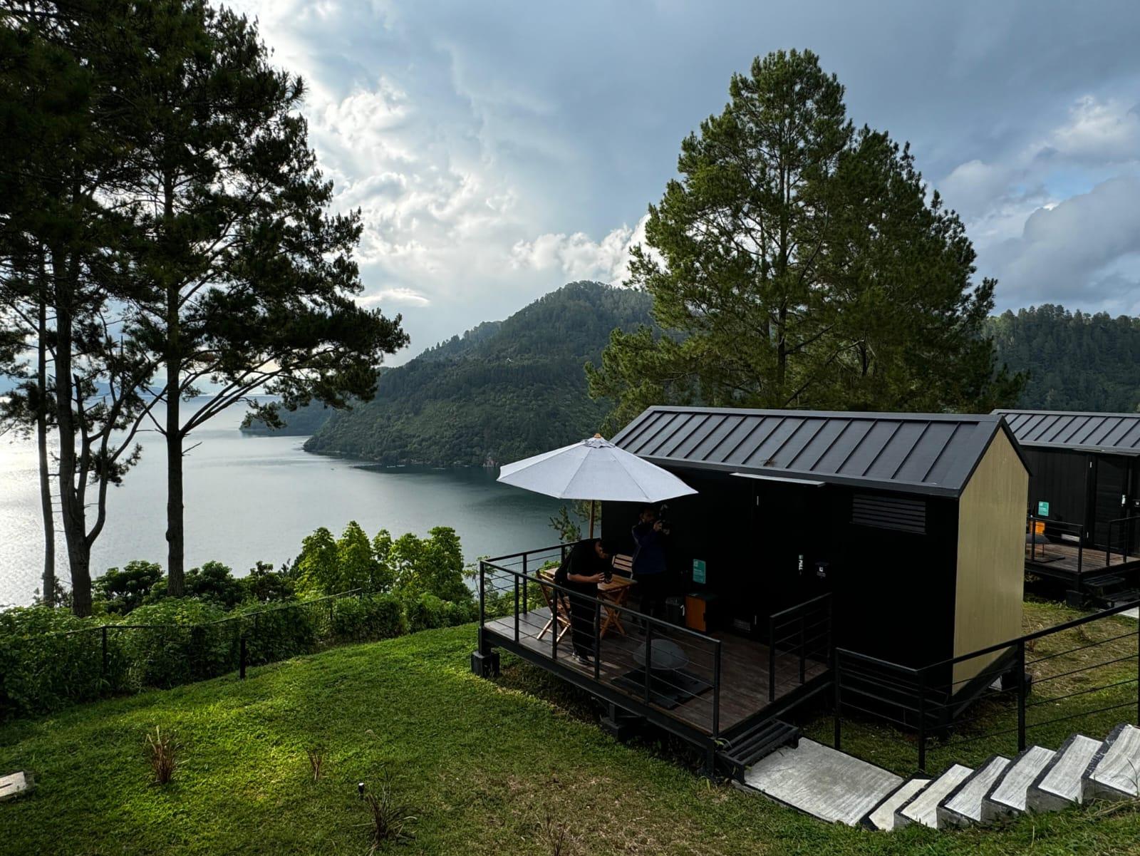 Serunya Menginap di Bobocabin Patra Parapat, Glamping Ekslusif di ...