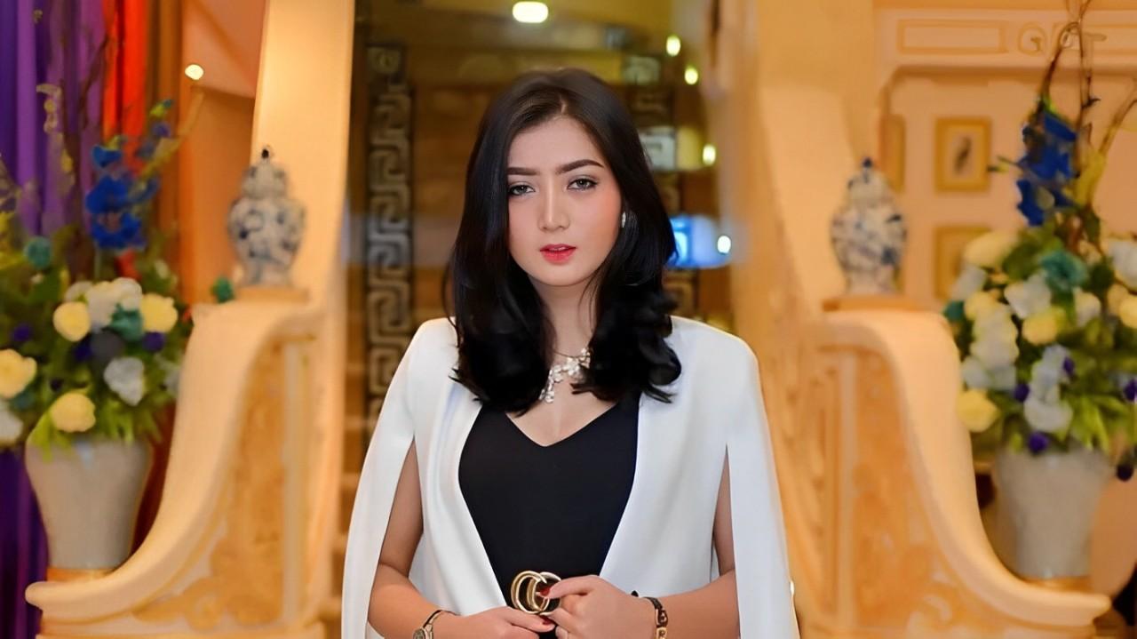 Profil dan Biodata Pratiwi Noviyanthi, Youtuber Mantan Pramugari yang Kini Berseteru dengan Agus ...