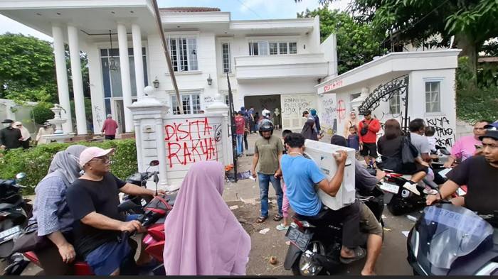 TERNYATA Rumah Uya Kuya yang Dijarah Sudah Lama Kosong, Sempat Ditempati Mertua - Tribun-medan.com