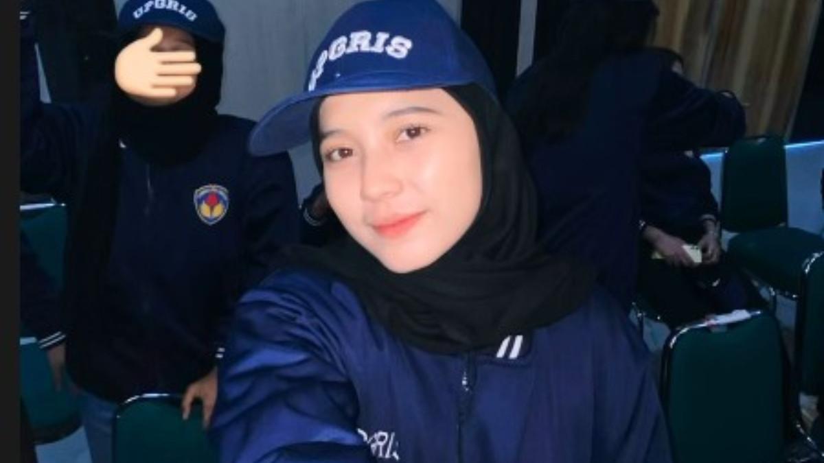 Sosok Revita Dwi Lestari Cantik Pevoli UPGRIS Curi Perhatian Jelang ...