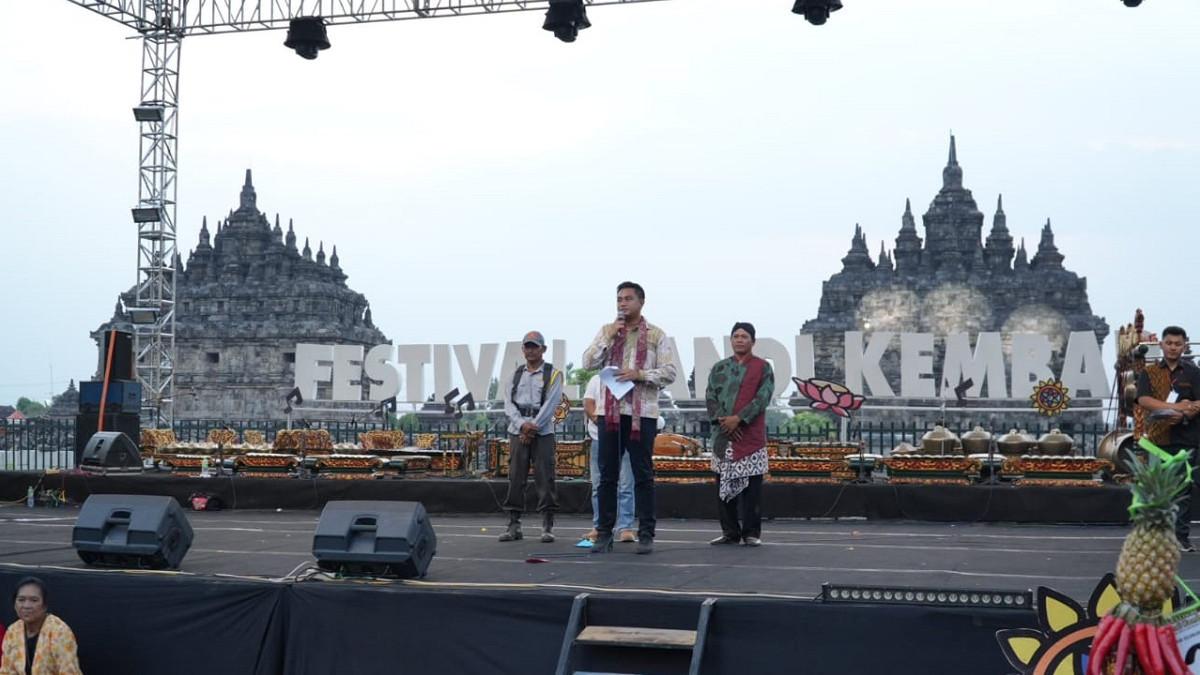 Kirab Gunungan hingga Tari Nusantara Ramaikan Festival Candi Kembar ...