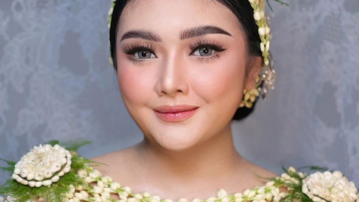 Kabar Rika Callebaut, Sempat Jadi Misteri Setelah Ari Sigit Menikah ...