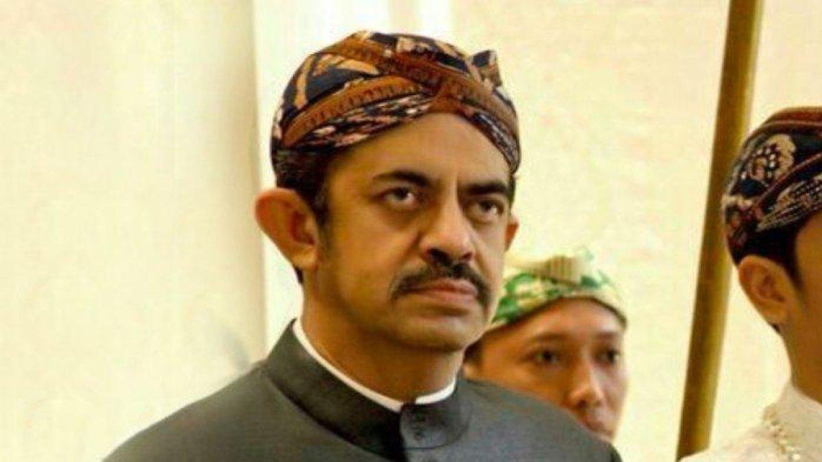 Daftar 8 Buronan Indonesia Dicari Interpol, Ada Chen Kasus TPPO, Riza ...