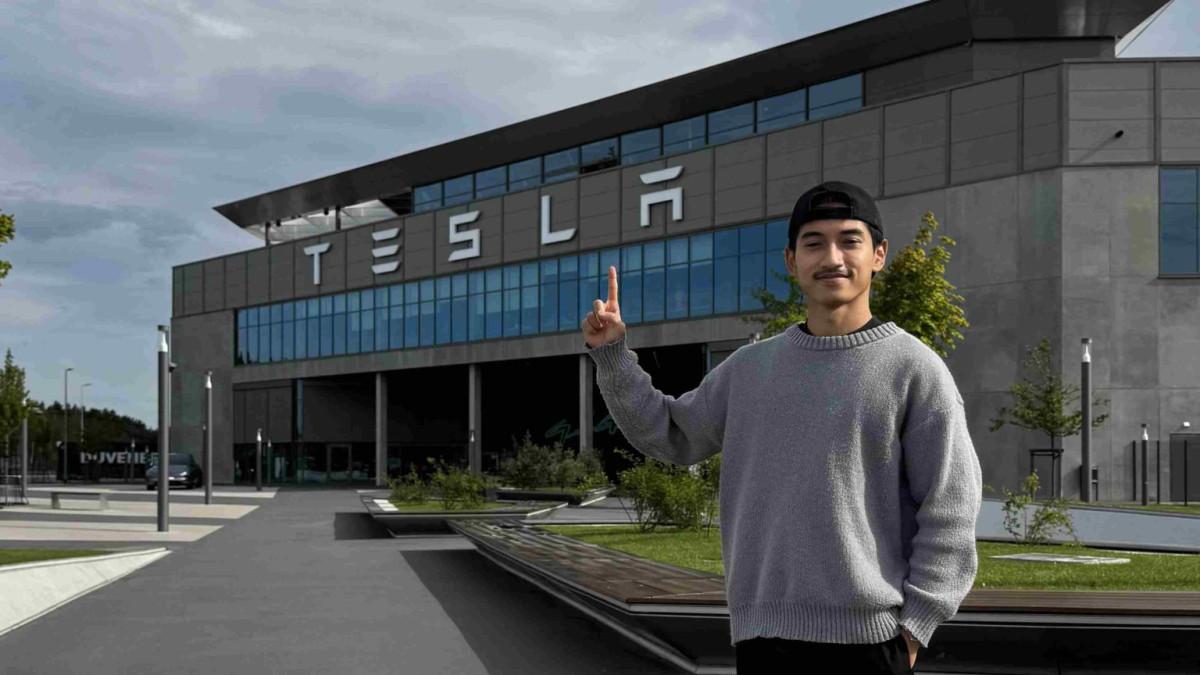 Sosok Evan Pemuda Asal Gresik yang Kerja di Tesla, Dulu Dicap 'Anak ...
