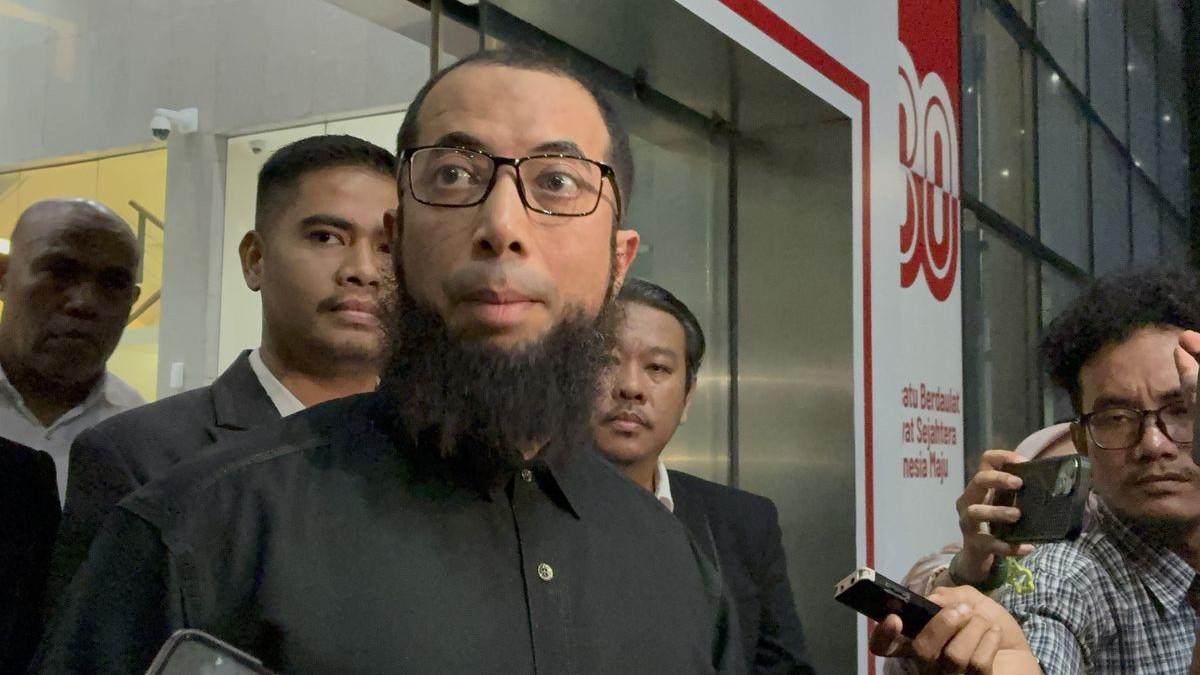 Gurita Bisnis Khalid Basalamah Termasuk Uhud Tour, Dipalak Oknum ...