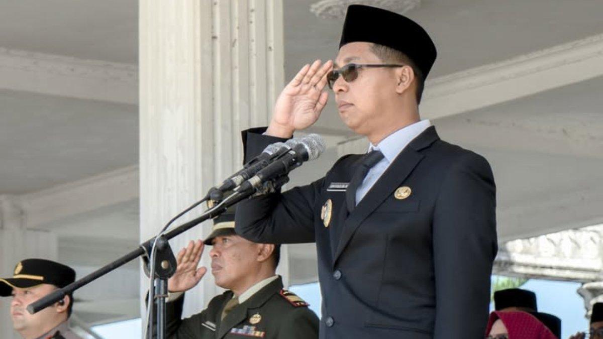 Sosok & Profil Jhony Charles Wabup Rokan Hilir 2025, Bertahun-tahun Kuliah di Amerika Serikat ...