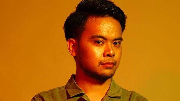 Reza SMASH Tak Malu Nikah di KUA, Personel Boyband Terkenal di Jamannya ...