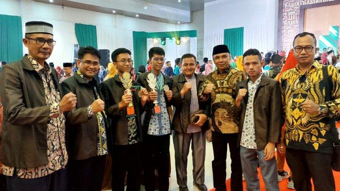 2 Siswa Perguruan Islam Ar Risalah Padang Raih Medali pada Kompetisi Sains Madrasah Nasional ...
