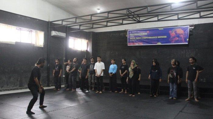 Workshop “Total Body Performance” ala Wendy HS: Menuju Teater Opera ...