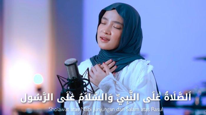 Lirik Sholawat Assholatu 'Alannabi, Berisi Pujian untuk Baginda Nabi, Lengkap Bahasa Arab dan ...