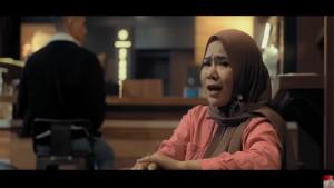 Translate Lirik Lagu Gurau Disangko Cinto oleh Yaya Nadila Ft Anggi Ryans, Lagu Minang Sebatas ...