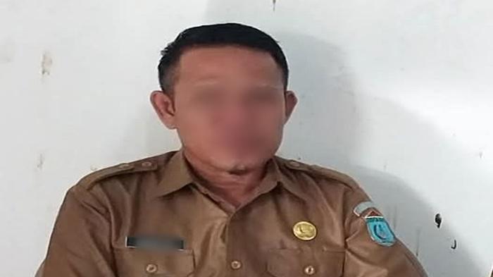 FAKTA Oknum Kades di Ogan Ilir yang Viral Tidur Bareng Istri Orang di ...