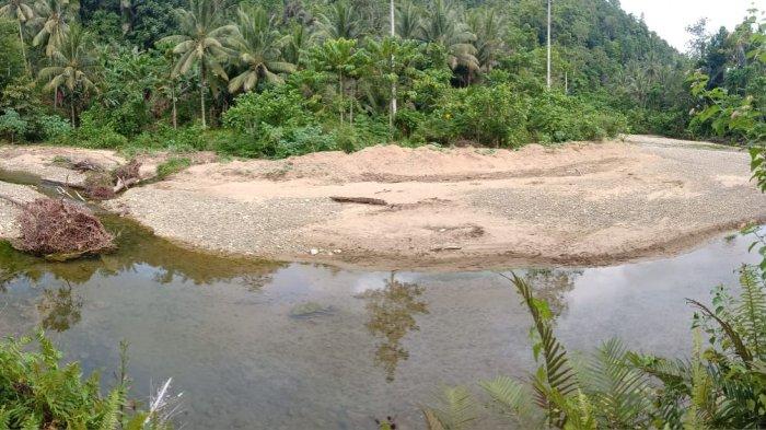 Warga Busak 1 Buol Resah, Aktivitas Galian C Diduga Rusak Jalan Kantong ...